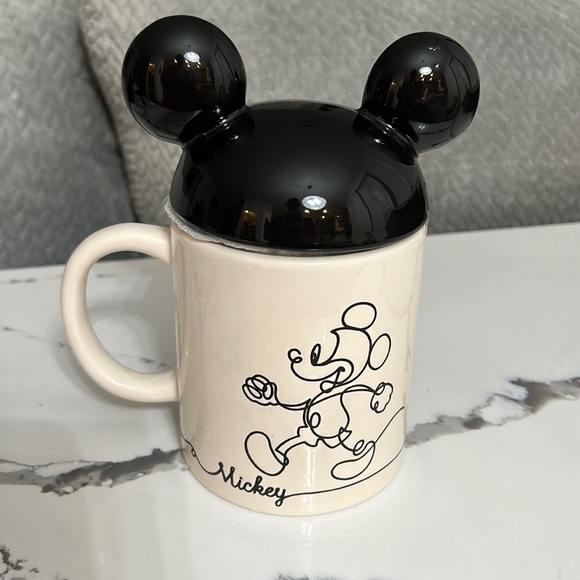 Disney | Kitchen | Mickey Mouse Mug With Ears Lid | Poshmark